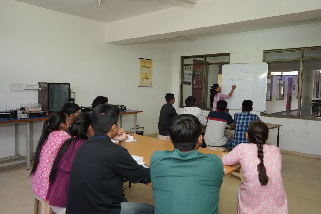 Laboratory Electrical Engineering | SVBIT- Diploma Laboratory Electrical Engineering | SVBIT- Diploma